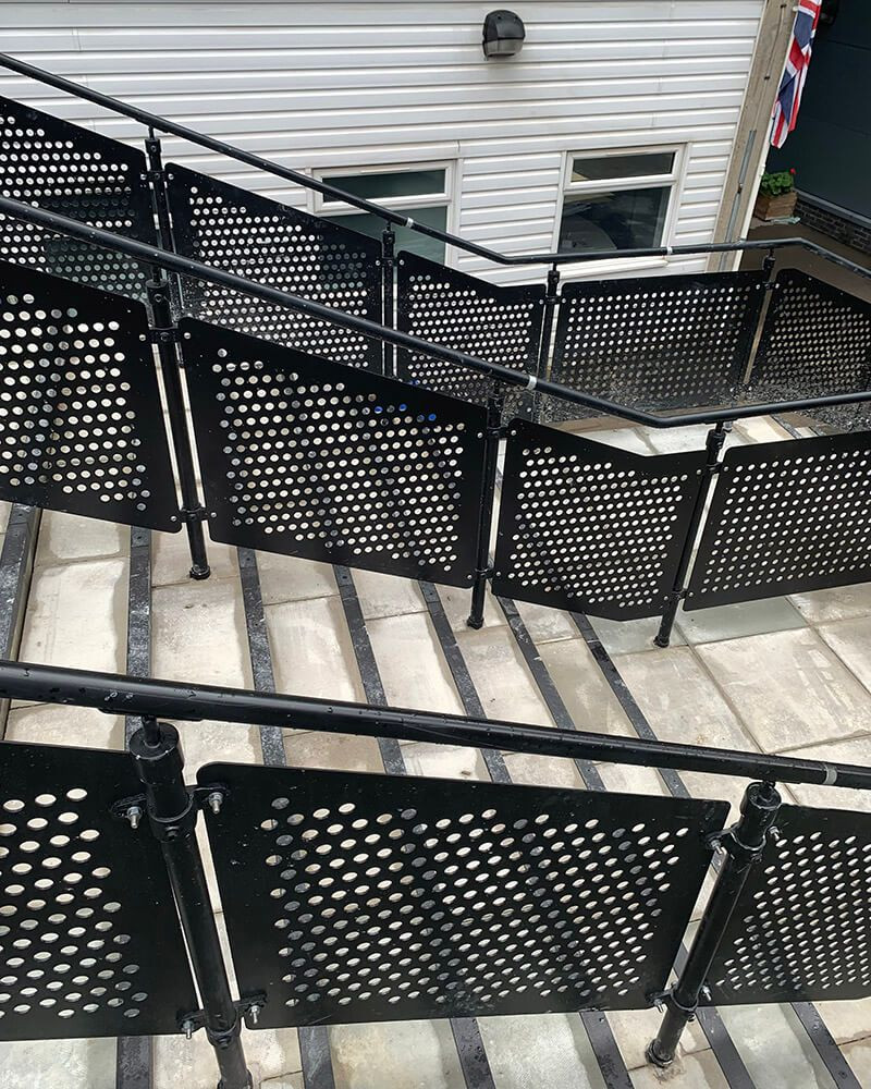 Handrail system with perforated panels - Simplified Safety