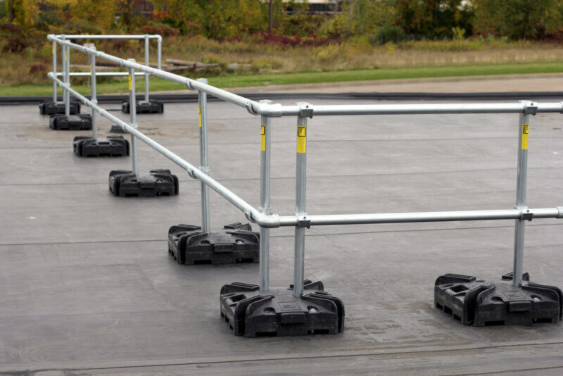 KeeGuard Premium for narrow roofs - Simplified Safety