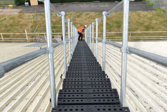 Kee Walk rooftop walkway - Simplified Safety