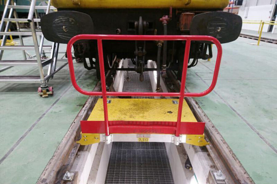 Train & Railway Platforms | Simplified Safety UK - Simplified Safety