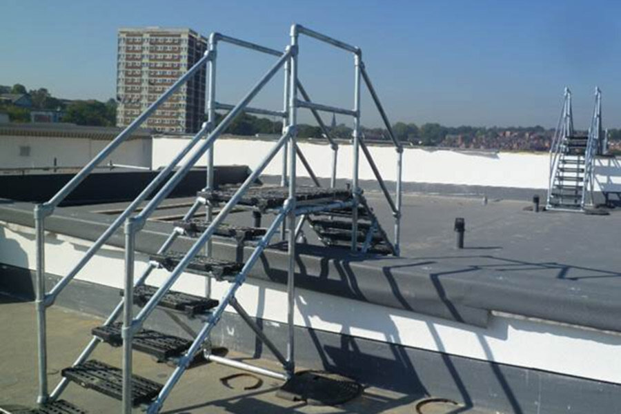 Step over platforms for any industry | Get a quote - Simplified Safety