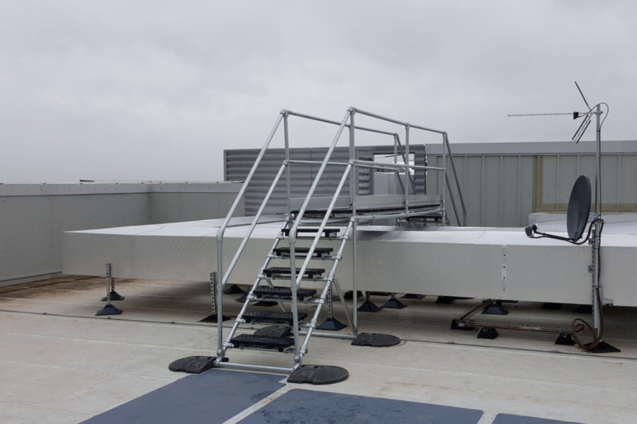 Buy large stepover platforms online - Simplified Safety