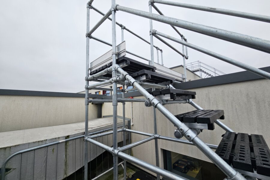 Bespoke Access Platforms for Solar Panels - Simplified Safety