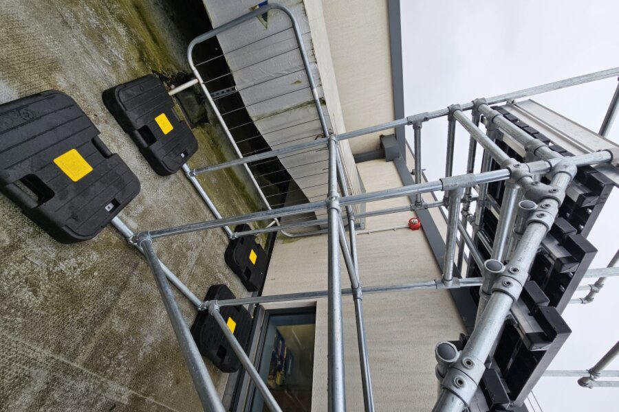 Bespoke Access Platforms for Solar Panels - Simplified Safety