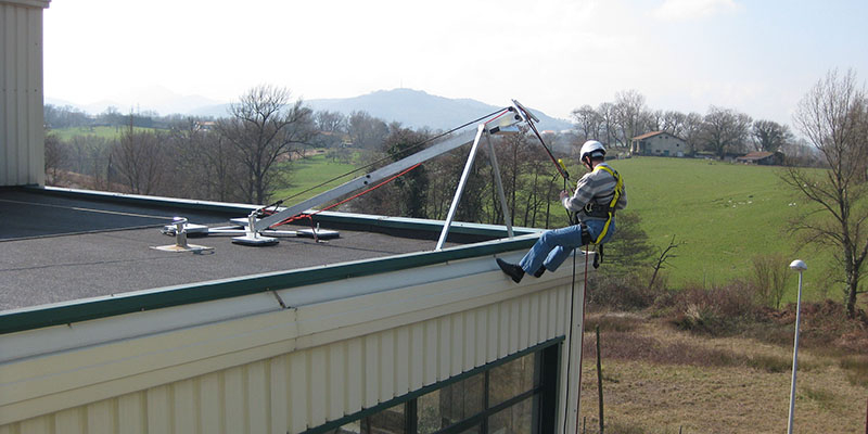 Mobile anchor device for rope access workers | Buy online - Simplified ...