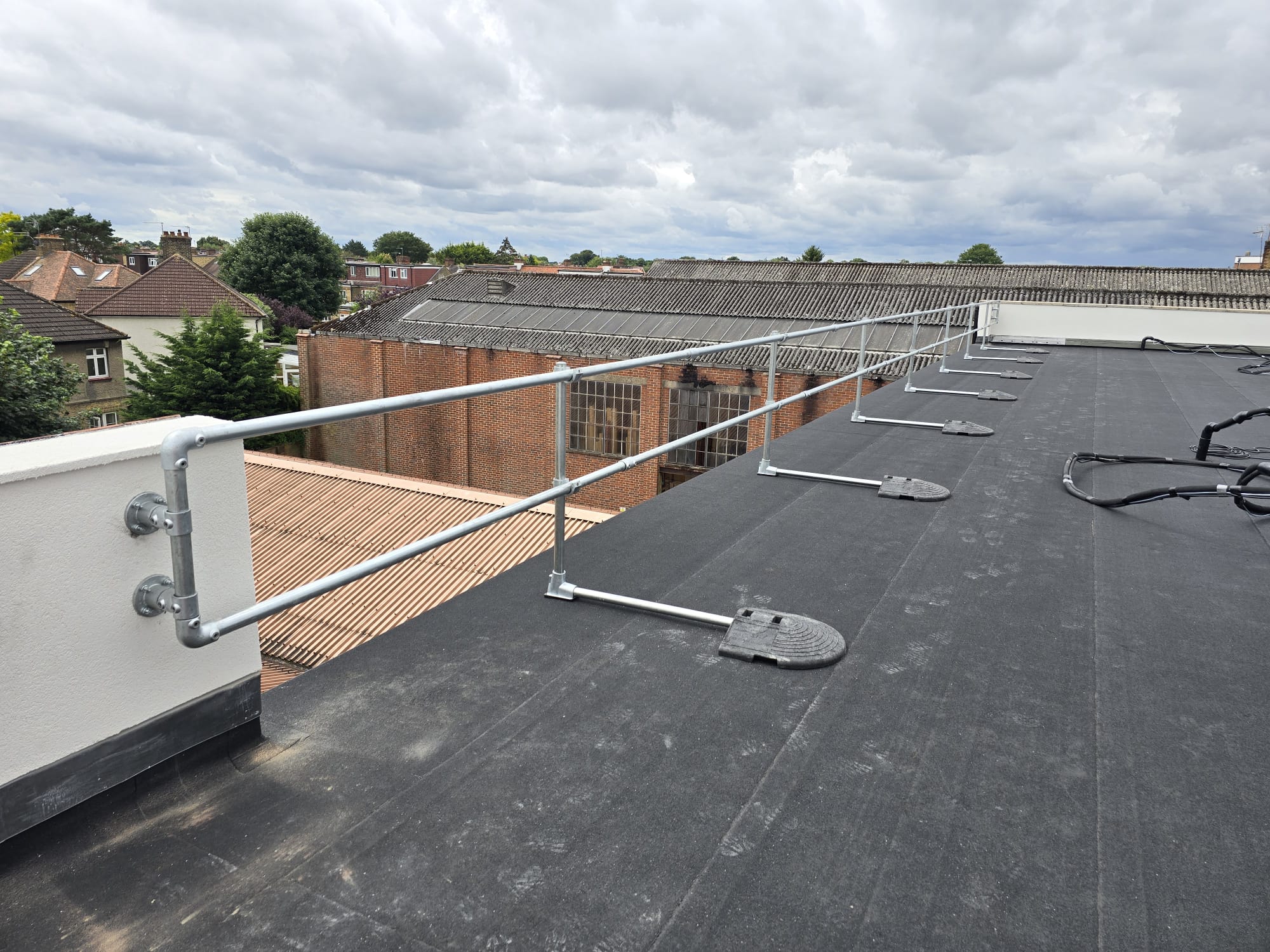 BS13700:2021 Roof Edge Protection - Simplified Safety